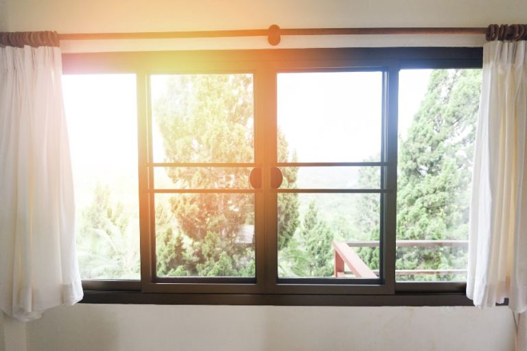 How High Should a Standard Window Be From the Floor? - HomeVib