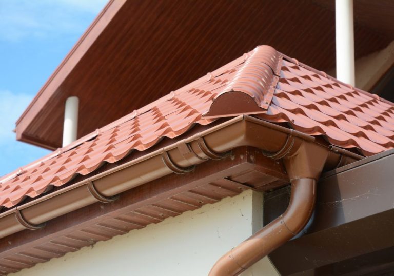 Can You Have a Drip Edge And Gutter Apron? - HomeVib